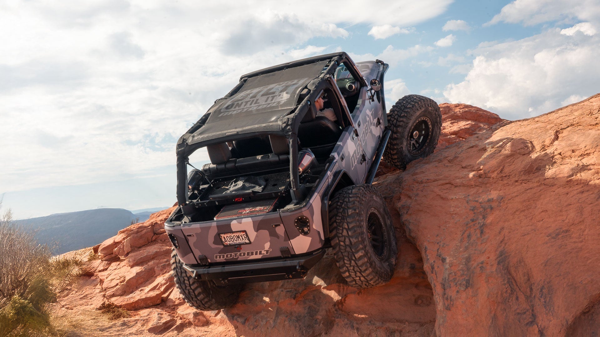 SpiderWebShade + Motobilt Roll Cages: Shade Meets Strength