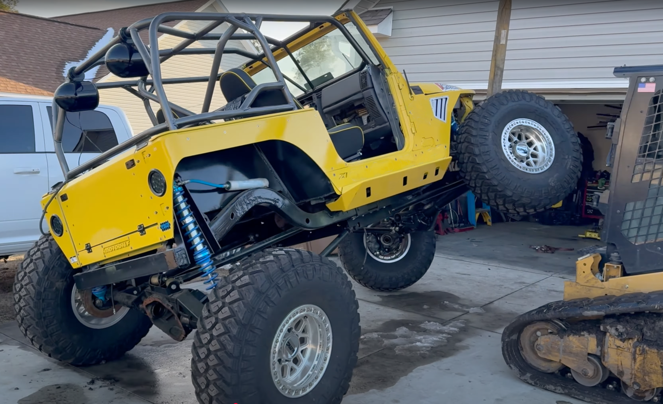 TJ Tech: Installing Motobilt Boat Sides & Rocker Armor on the Kubicon