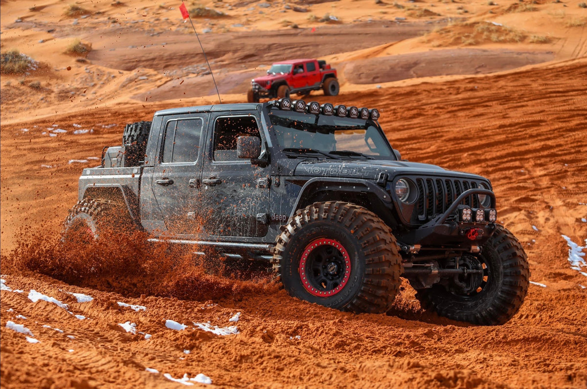 Dan's Grey Diesel Gladiator Build – Motobilt
