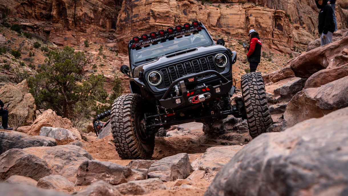 Gladius Frame Chop Bumper with Bull Bar for Jeep JK/JL/JT - fits WARN ...