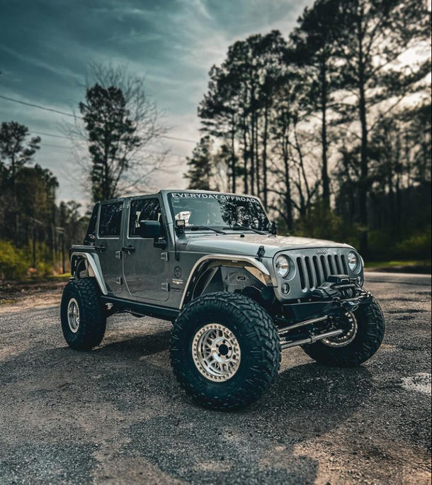 Hatchet Highline Front Fenders for Jeep JK/JKU - Aluminum – Motobilt