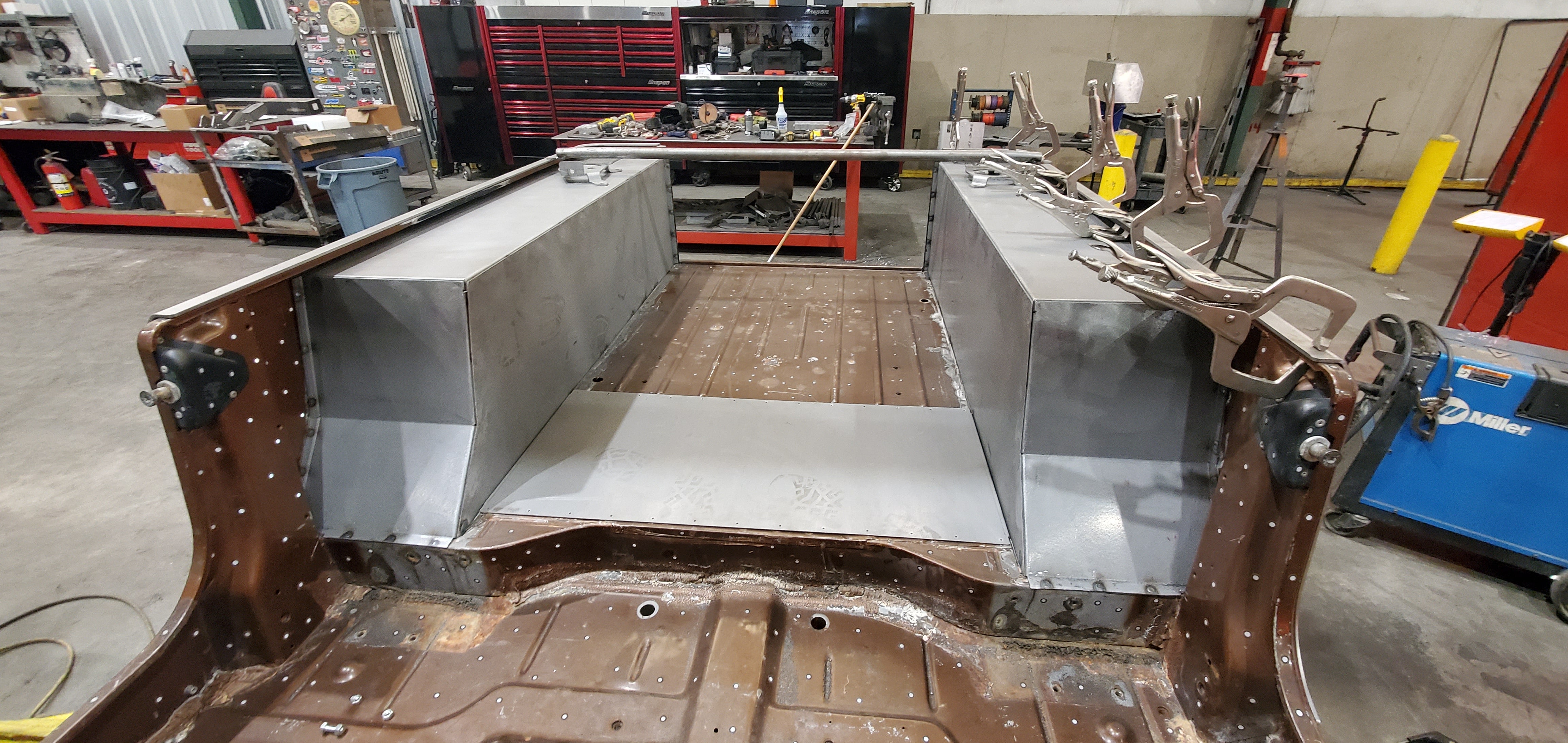 Motobilt | YJ Unlimited Stretch Products for Jeep YJ