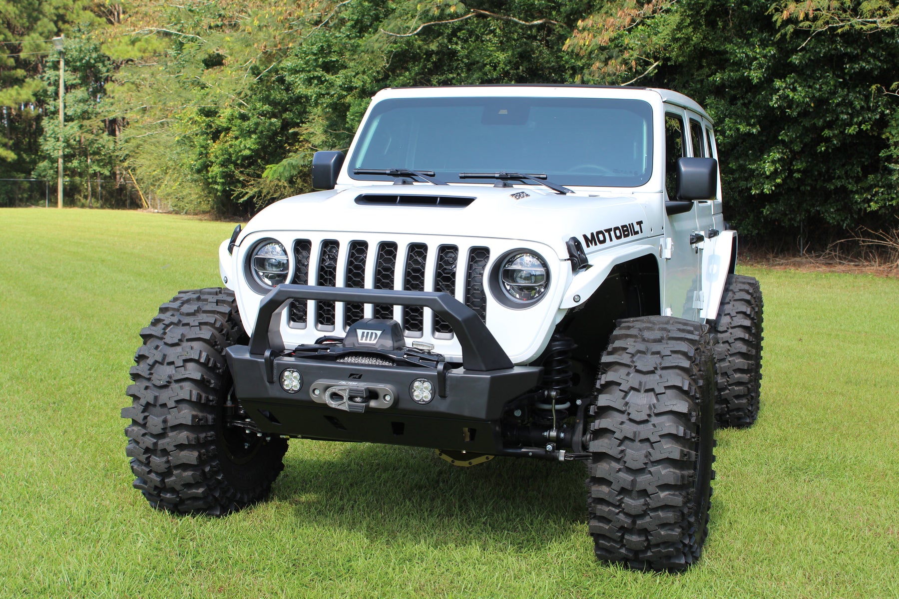Front Highline Fenders for Jeep JL/JLU/JT – Motobilt