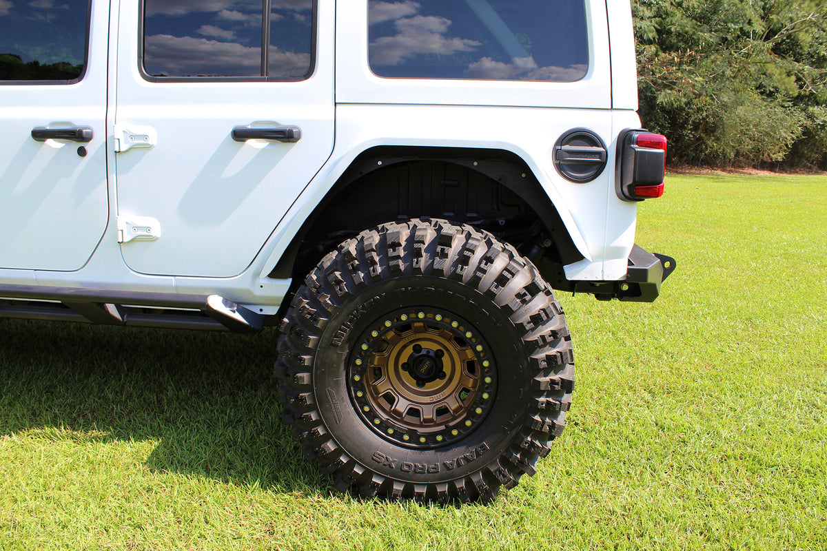 Rear Highline Fenders for Jeep JLU– Motobilt