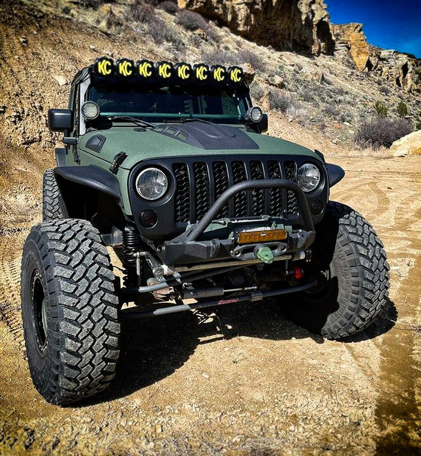 Tomahawk Frame Chop Front Bumper w/Bull Bar for Jeep JK, JL, JT – Motobilt